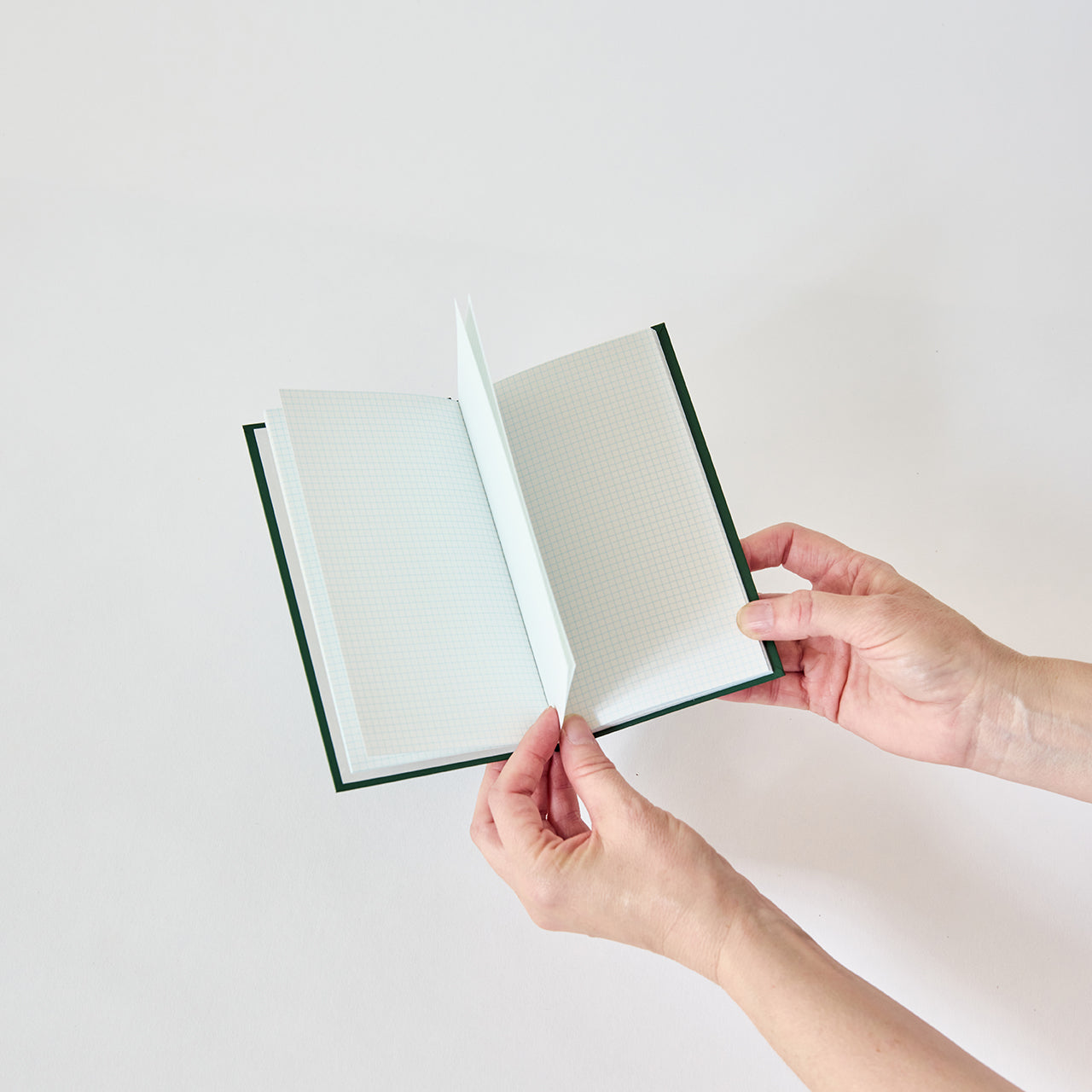 field sketch book – Garden Objects